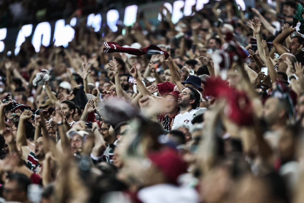 Fluminense quebra a barca, faz MAIOR contratação da história e assina ...