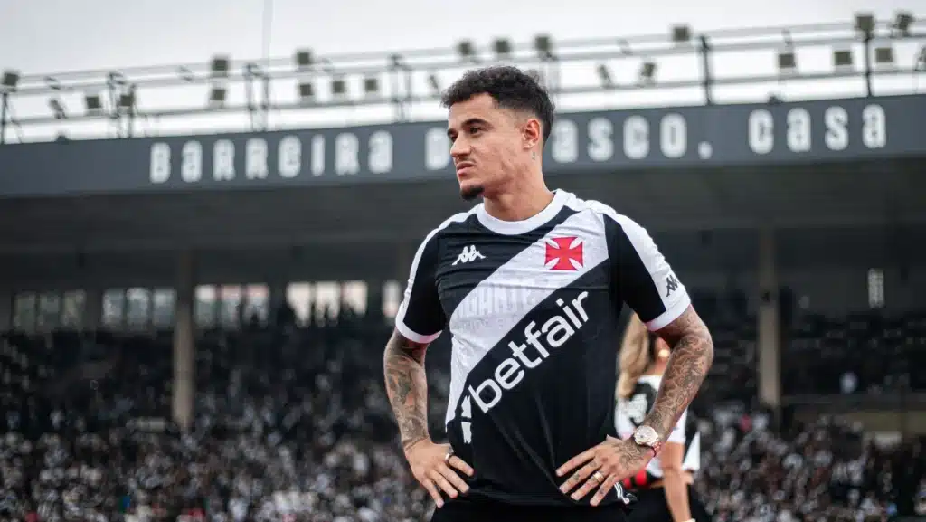Philippe Coutinho ganha moral e pode realizar sonho longe do Vasco